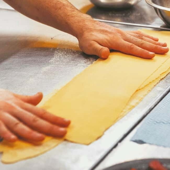 Rome: Fresh Pasta, Drinks and Gelato Cooking Class - Key Points