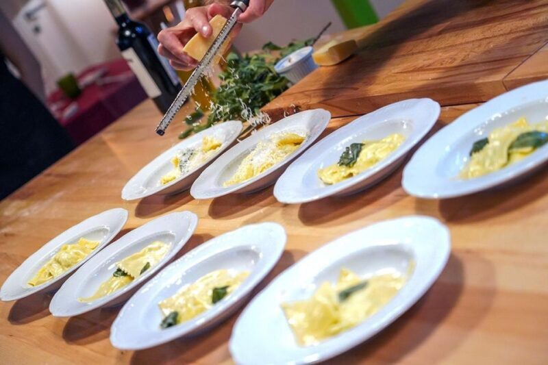 Rome: Fresh Pasta-Making Class with Italian Chef and Wine - FAQ