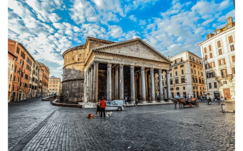 Rome: Guided Tour of its Squares and Fountains for Spanish Speakers - The Itinerary: What Makes Each Stop Special?