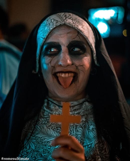 Rome: Halloween Pub Crawl with Open Bar and Pizza - Key Points