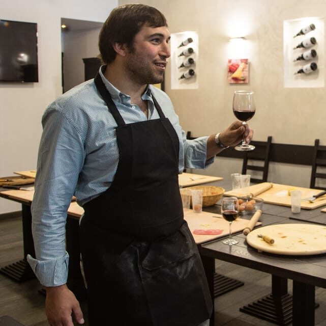 Rome: Handmade Pasta Cooking Class with Professional Chef - Who Should Consider This Experience?