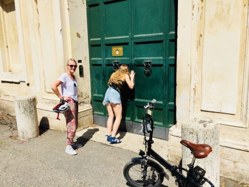 Rome: Hidden Rome E-Bike Experience with Street Food - The Experience for Different Travelers