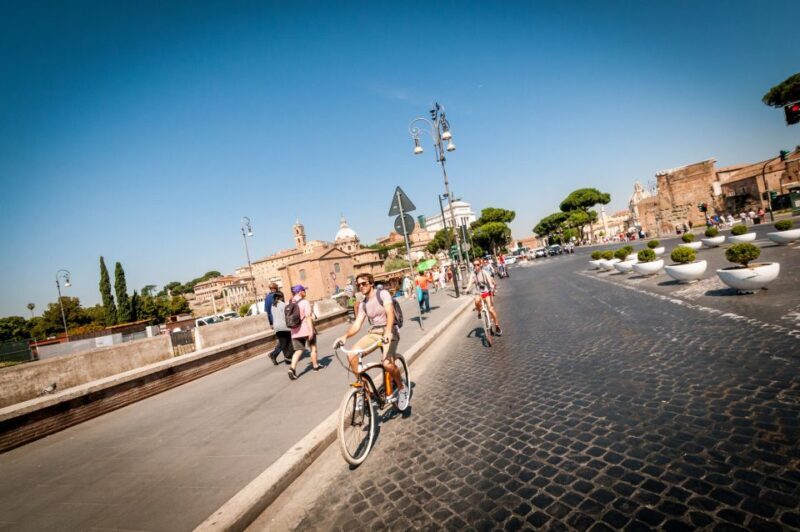 Rome: Highlights Bike Tour - Pacing and Group Dynamics