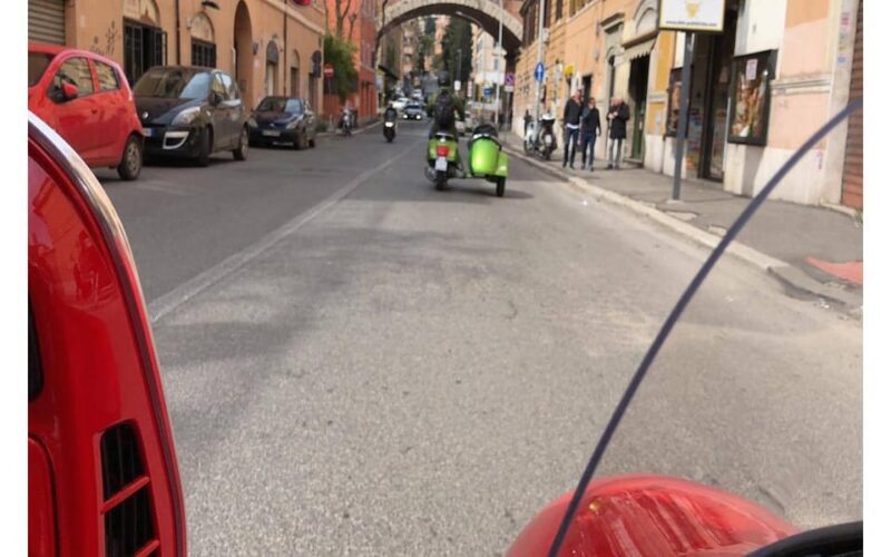 Rome: Highlights & Hidden Gems, Vespa Sidecar Guided Tour - An In-Depth Look at the Vespa Sidecar Experience in Rome