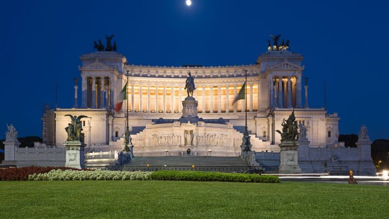 Rome Highlights: Squares and Fountains Walking Guided Tour - Why Consider This Tour?