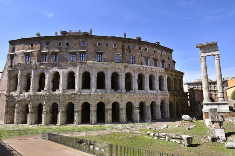 Rome: Incredible Adventure in the Heart of the City - The Material and Logistics