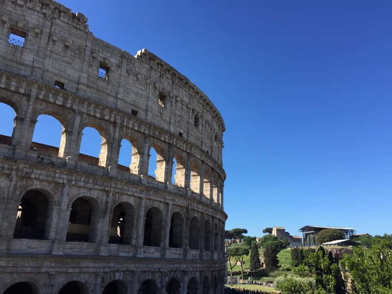 Rome: Mamertine Prison, Colosseum Experience, & Audio Guide - Exploring the Colosseum: Rome’s Icon