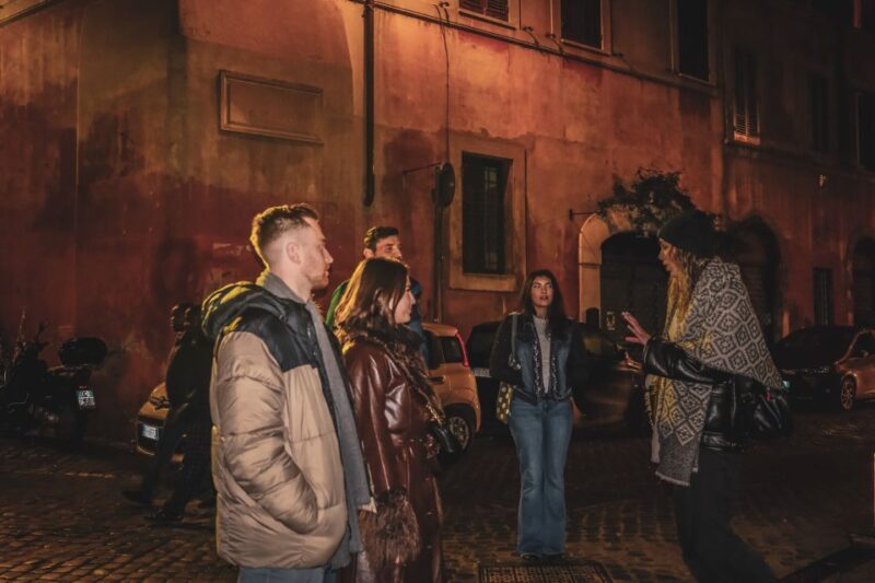 Rome: Murder Mysteries of Rome Guided Walking Tour - The Experience: What to Expect from the Haunted Streets of Rome