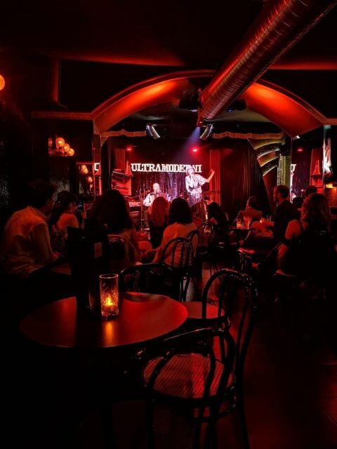 Rome: Night Life Walking Tour and Burlesque Show Entry - Live Music: Feel the Beat of Rome