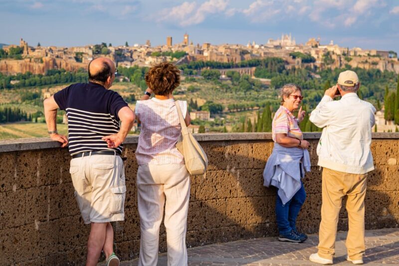 Rome: Orvieto Day Trip with Train Ride, Duomo & Lunch - Exploring Orvieto’s Old Town