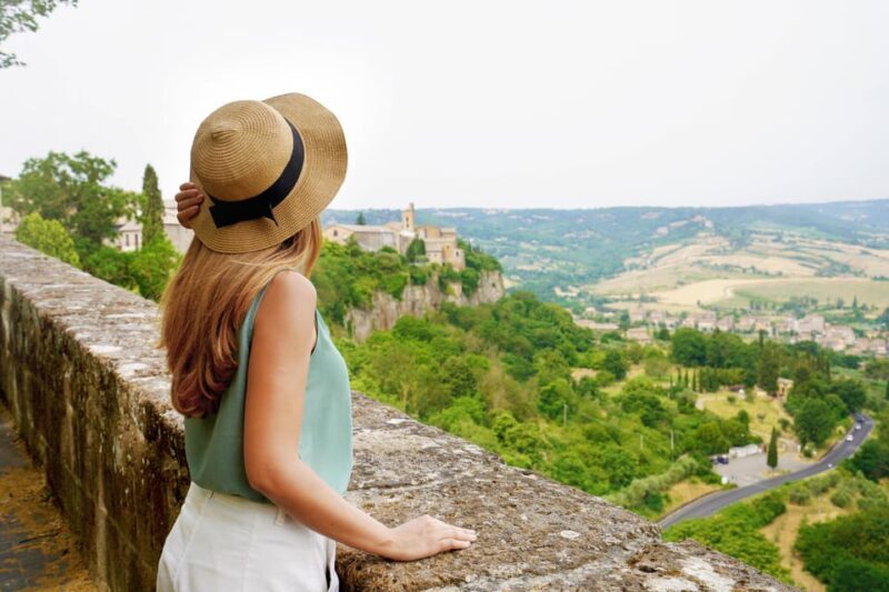 Rome: Orvieto Day Trip with Train Ride, Duomo & Lunch - Visiting the Duomo of Orvieto
