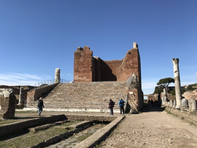 Rome: Ostia Antica Private Van Tour with an Archaeologist - FAQ
