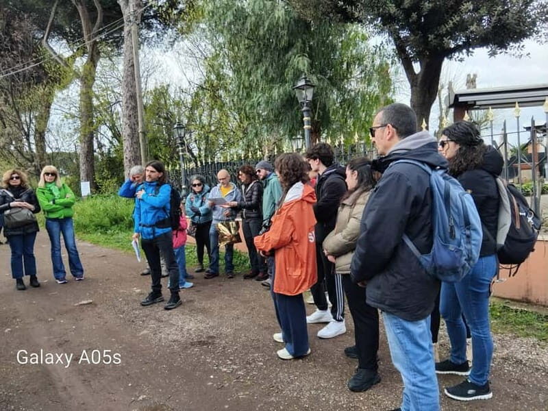 Rome: Parco degli Acquedotti Guided Walking Tour - Personal Stories and Human Connections