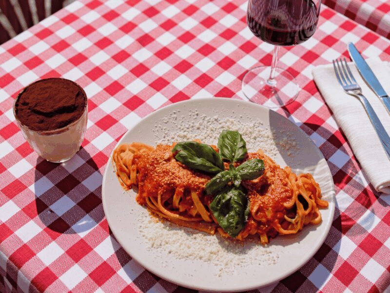 Rome: Pasta and Tiramisu Cooking Class in Piazza Navona - What Reviewers Say