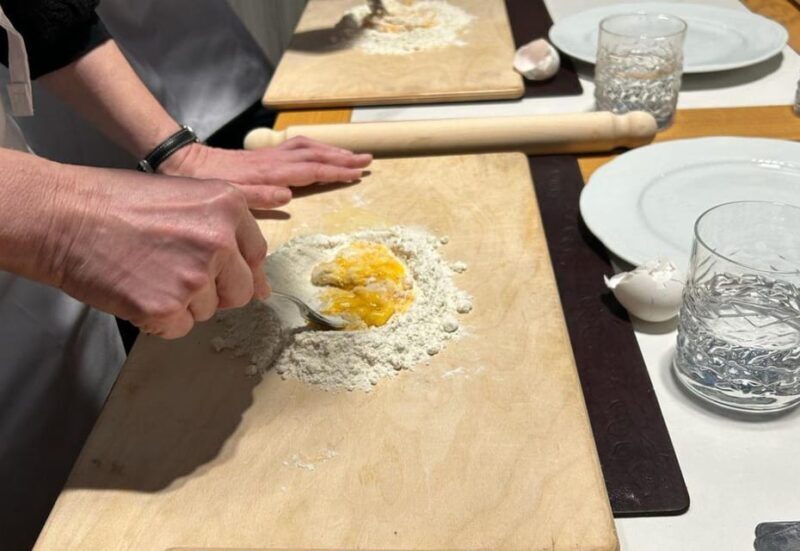 Rome: Pasta and tiramisu perfection class w/wine & dessert - The Sum Up