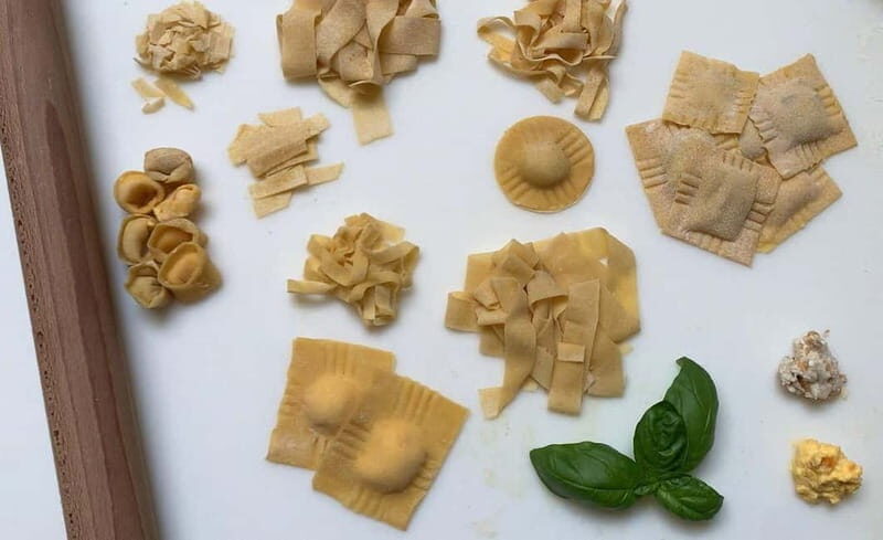 Rome: Pasta Cooking Class with Market Visit and Wine - Authenticity and Social Aspect