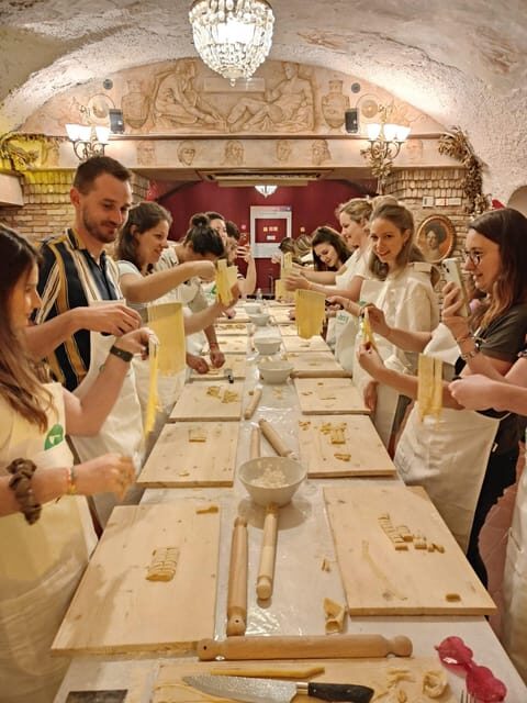 Rome: Pasta & Tiramisu Cooking Class near the Spanish Steps - An In-Depth Look at the Experience