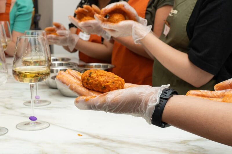 Rome: Pizza & Gelato Cooking Class + Private Chef - What You Can Expect from This Culinary Class