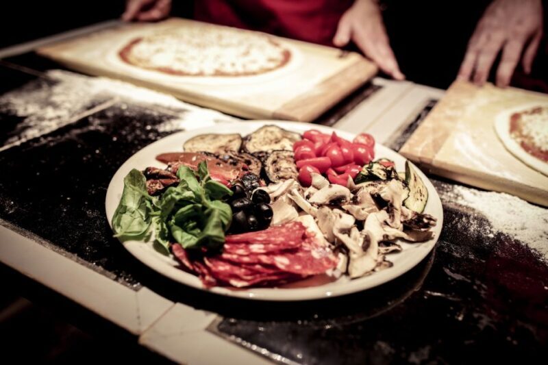 Rome: Pizza-Making Course with Dinner - Key Points