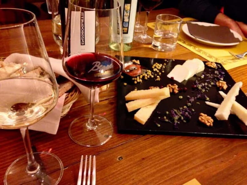 Rome: Private Food Walking Tour with Wine Tastings - Wine Tasting in a Historic Setting