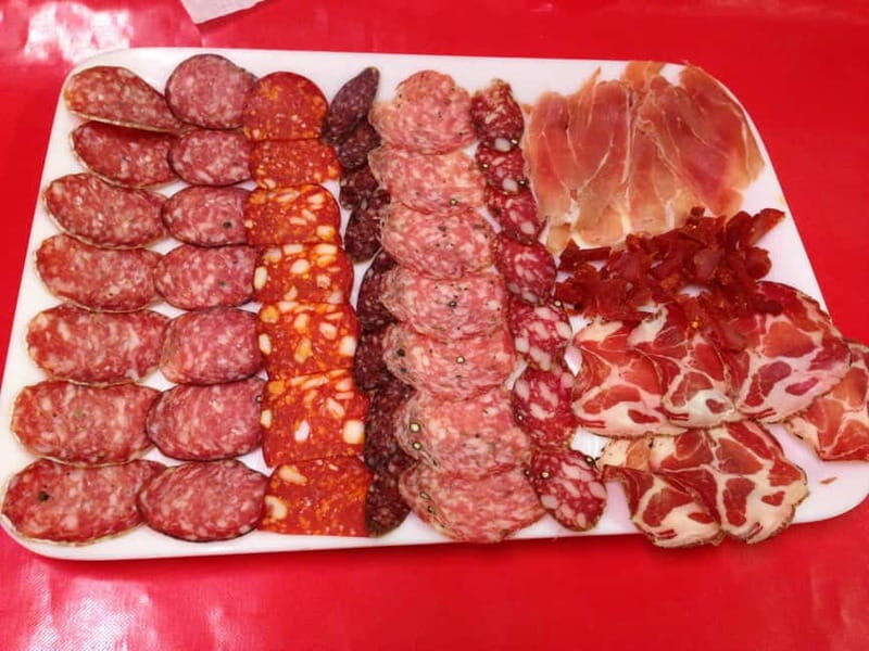 Rome: Private Food Walking Tour with Wine Tastings - What Food and Sights Mean for Your Experience