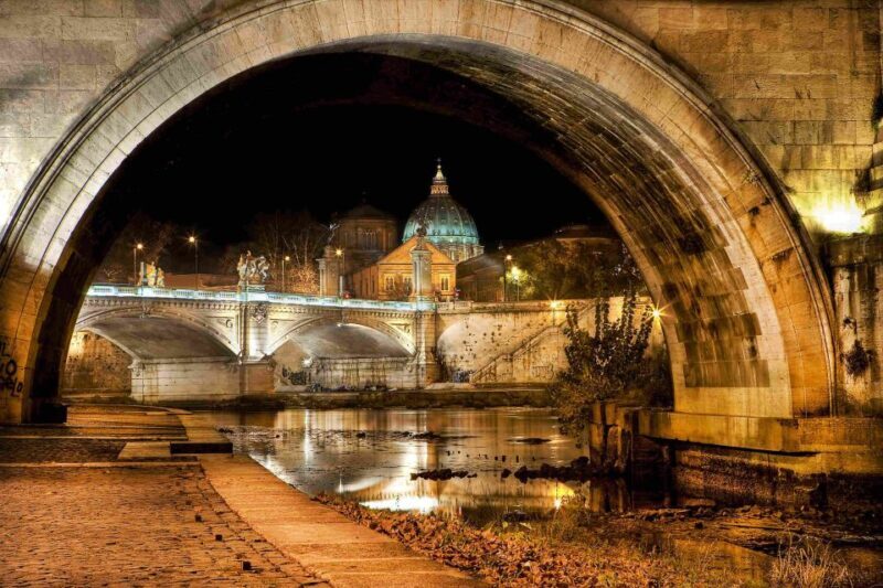 Rome: Private Golf Cart Night Sightseeing Tour & Aperitivo - Why Choose the Rome Private Golf Cart Night Tour?