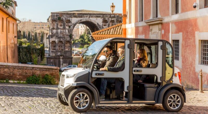 Rome: Private Highlights Tour by Golf Cart - Authenticity and Entertainment