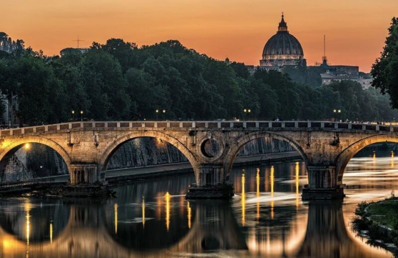 Rome: Private Night Tour by Car - The Experience: Comfort, Knowledge, and Authenticity