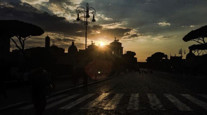 Rome: Private Night Tour by Car - FAQ
