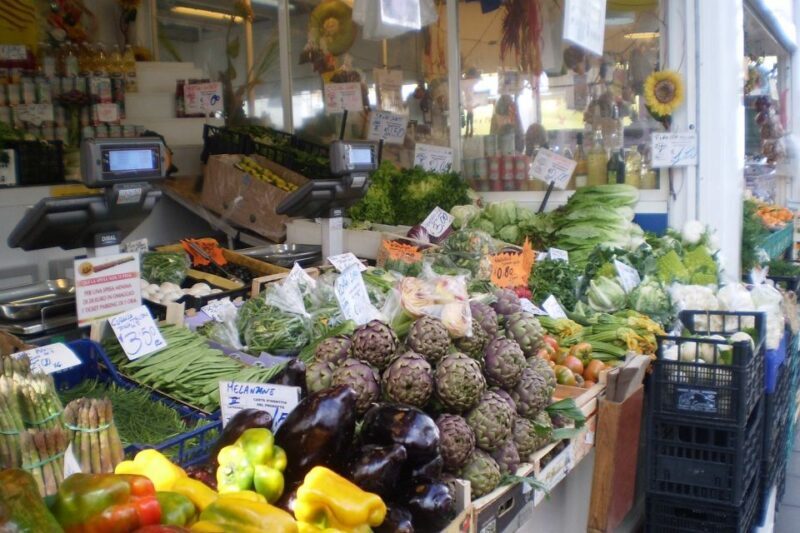 Rome: Private Roman Street Food Walking Tour with Tastings - Key Points