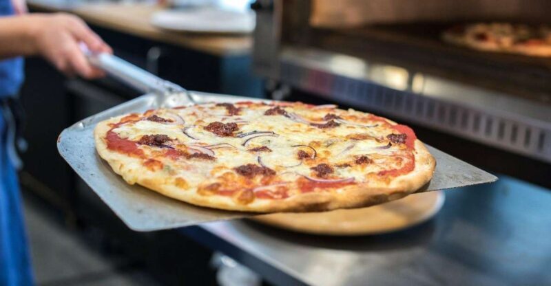 Rome: Private Tour for Kids w/ Gelato & Pizza by Night - A Detailed Look at the Experience