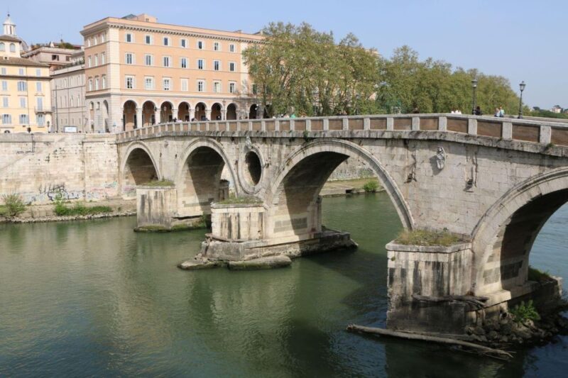 Rome: Private Tour with a Local Guide - The Sum Up