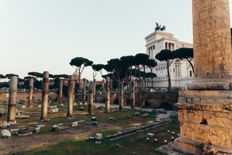 Rome: Private Tour with Locals  Highlights & Hidden Gems - Key Points