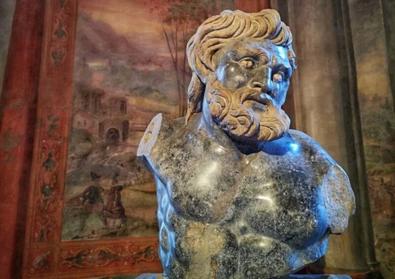 Rome: Private Walking Tour of Castel Sant'Angelo - Key Points