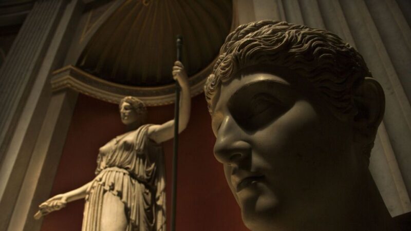 Rome: Private Wheelchair Tour Vatican Museums & Chapel - Key Points