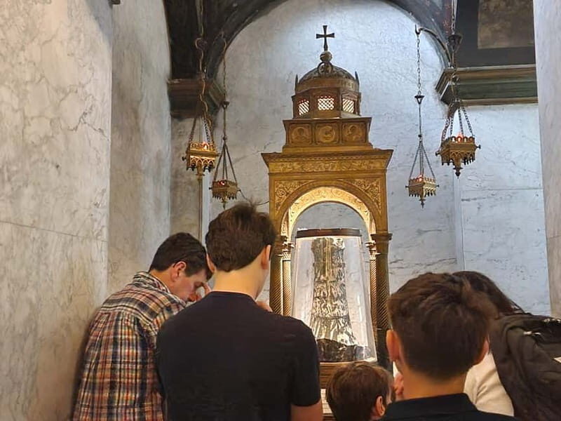 Rome: Relics from the Passion of the Christ Walking Tour - What to Expect on the Tour Day