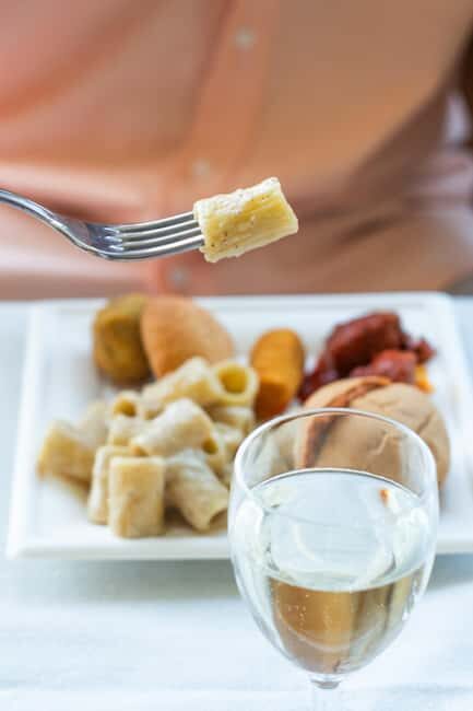 Rome: River Boat Tour with Aperitif - Key Points