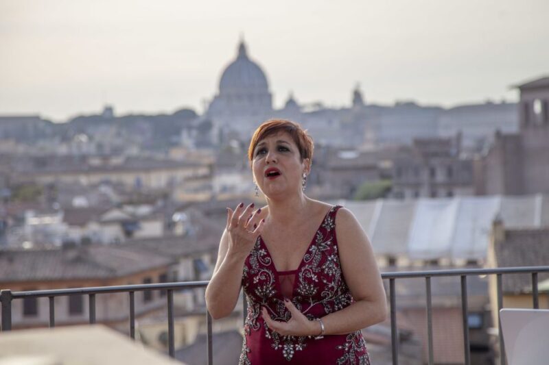 Rome: Rooftop Bar Opera Show - An In-Depth Look at the Experience