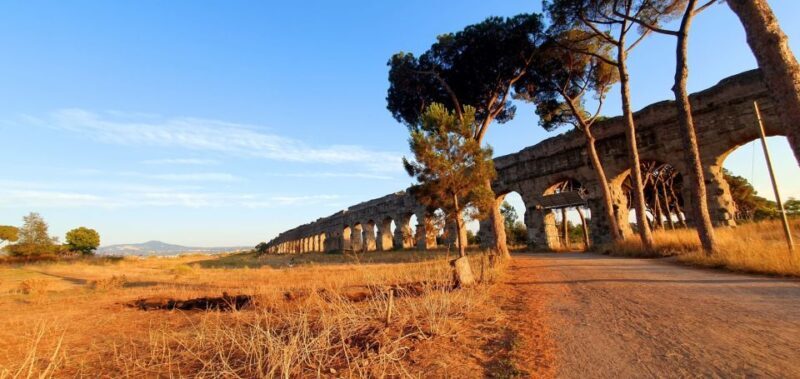 Rome: Running Tour in Park of the Aqueducts - Key Points