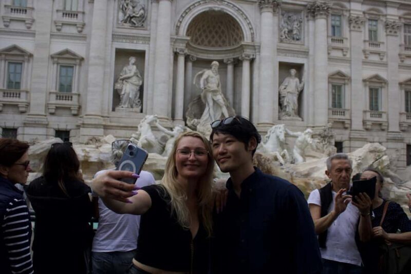 Rome: Small Group Walking Tour in English or Spanish - Key Points