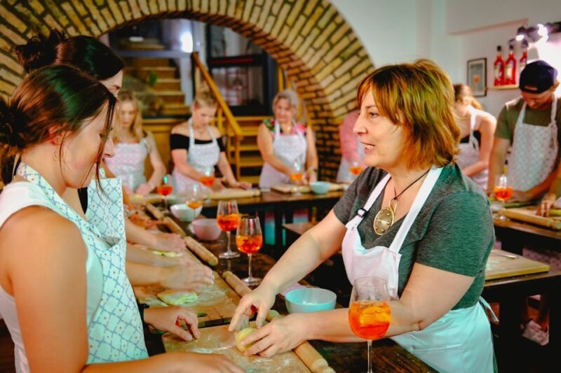 Rome: Spritz & Spaghetti Cooking Class - Introduction: Authentic Taste and Fun in One Experience