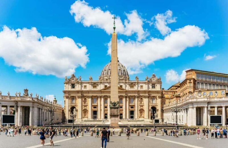 Rome: St. Peter's Basilica Entry Ticket and AudioGuide - Key Points: