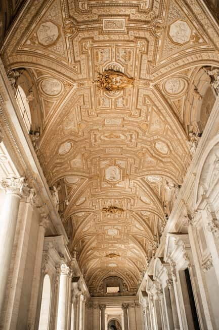 Rome: St.Peter's Basilica & Papal Tombs guided Tour - An Introduction to a Sacred Masterpiece