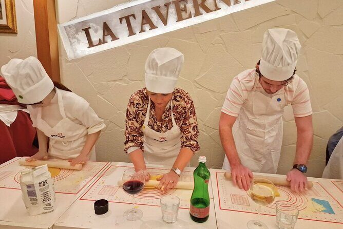 Rome: Tonnarello Cacio & Ama Cooking class with Dinner & Wine - Key Points