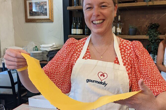 Rome: Tonnarello Cacio & Ama Cooking class with Dinner & Wine - A Close-Up Look at the Experience