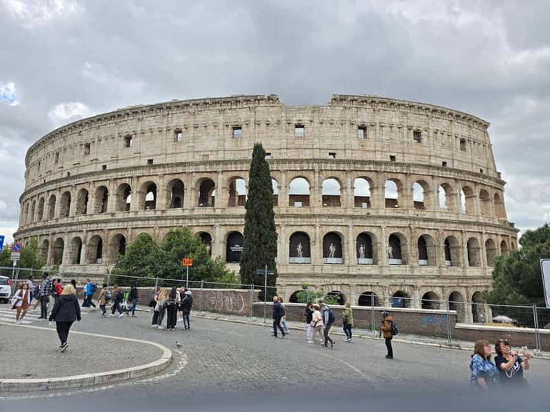 Rome: Tour of the Rome City Center With Tuk Tuk - Key Points