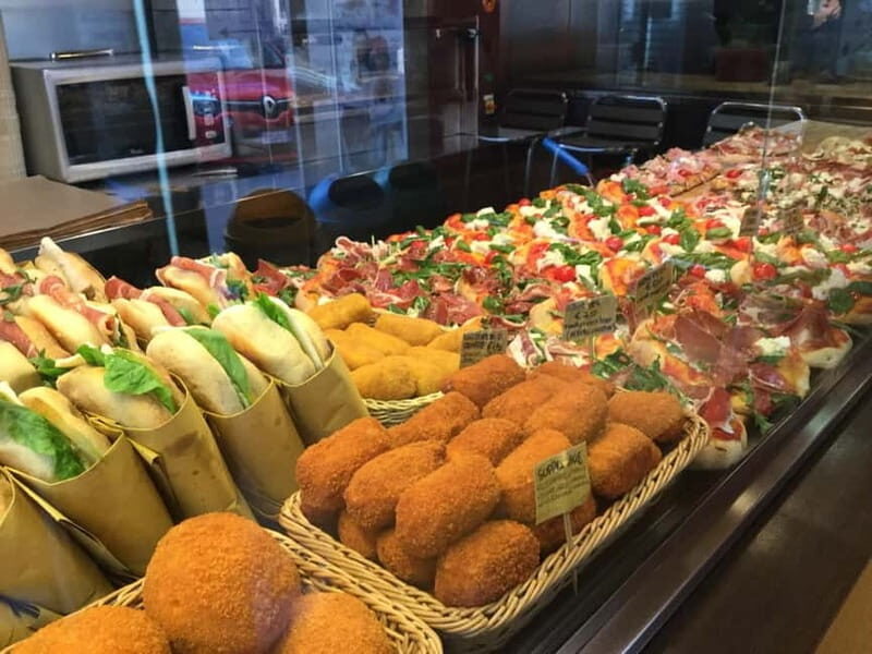 Rome: Trastevere District Food and Culture Walking Tour - Key Points