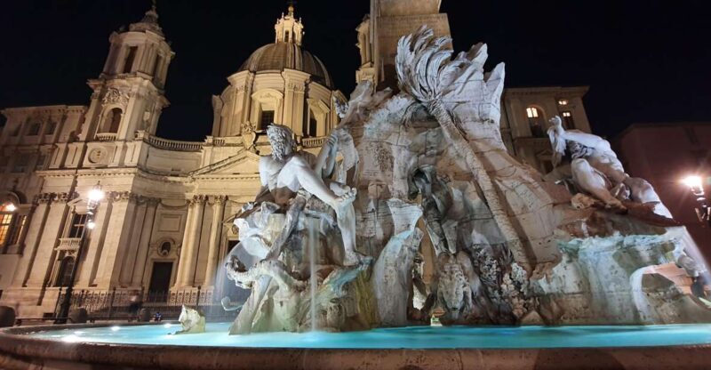 Rome: Trevi Fountain & Other Highlights Guided Tour at Night - Who Should Consider This Tour?