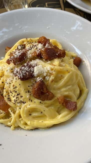 Rome: Trip to Roman Hills & Lunch by Vintage Classic Car - FAQ