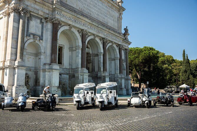 Rome Tuk-tuk Tour with Hotel Pickup and Prosecco - Detailed Breakdown of the Itinerary